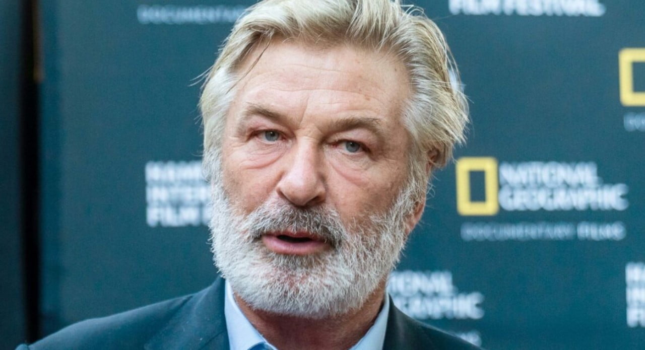 Alec Baldwin formally charged with involuntary manslaughter in fatal ...