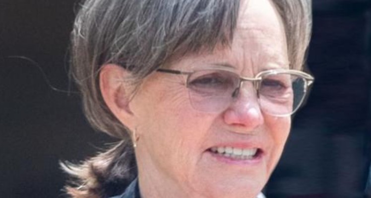 Sally Field, 76, never underwent plastic surgery despite fighting ...